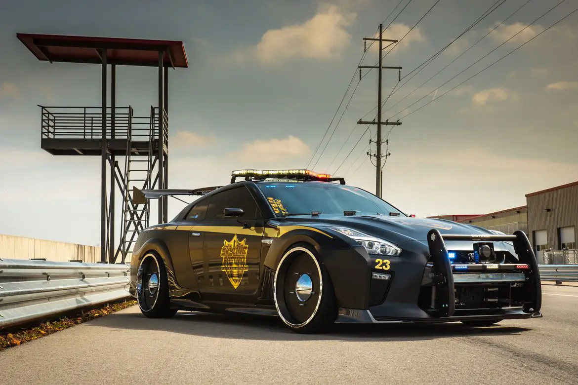Copzilla: Nissan Commissions Pursuit Vehicle Based On Nissan GT-R Track ...