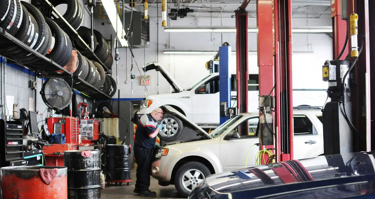 U.S. Federal Government says car repair & maintenance facilities are ...