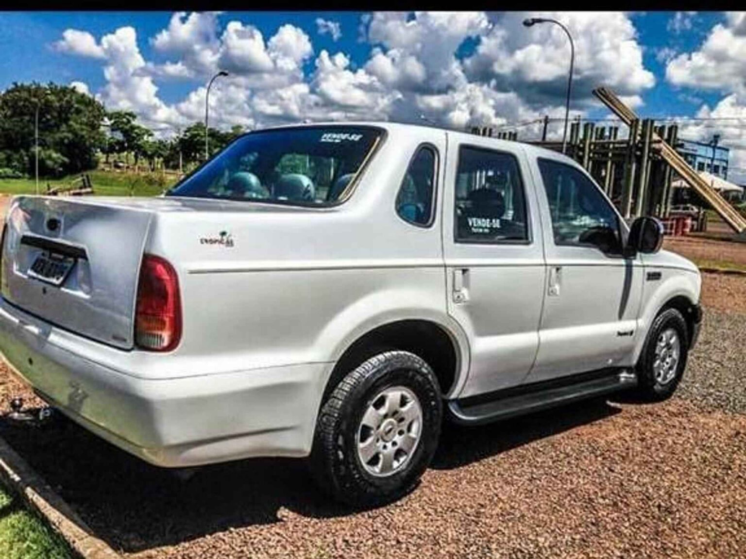 The Diesel Ford F-250 Tropiclassic conversion is a clever workaround on ...